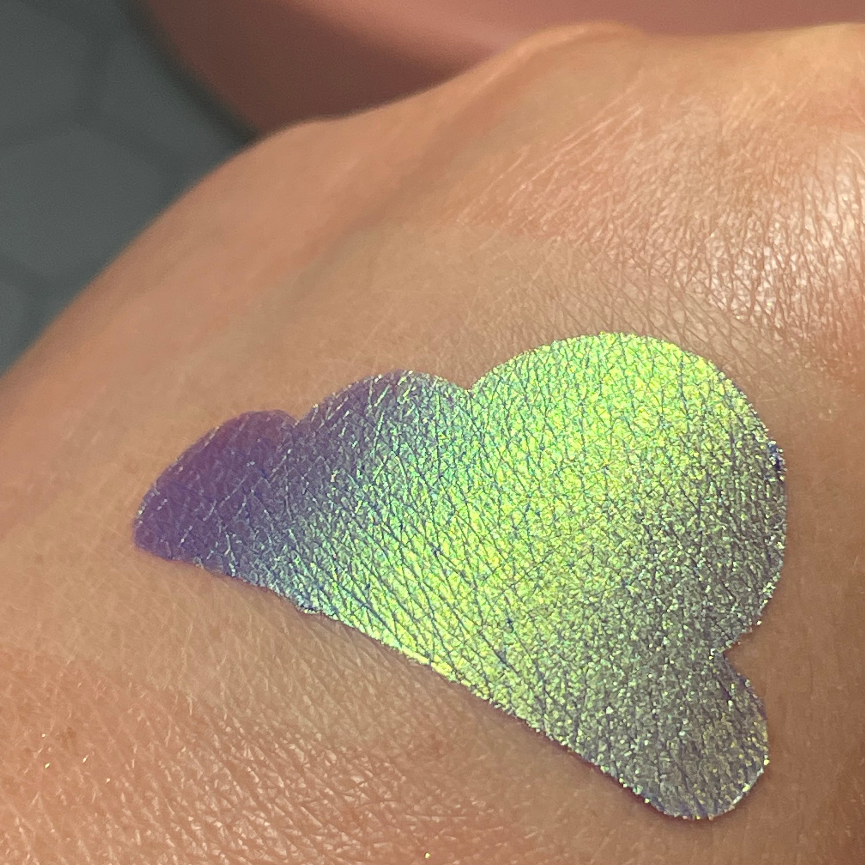Eyeshadows - Shimmer – Page 2 – Emme Cosmetics